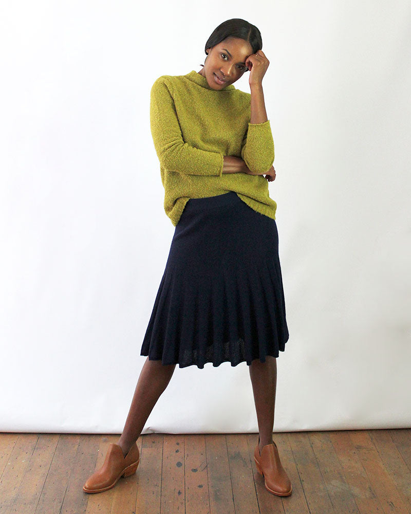 BOTTOMS – Beyond Threads